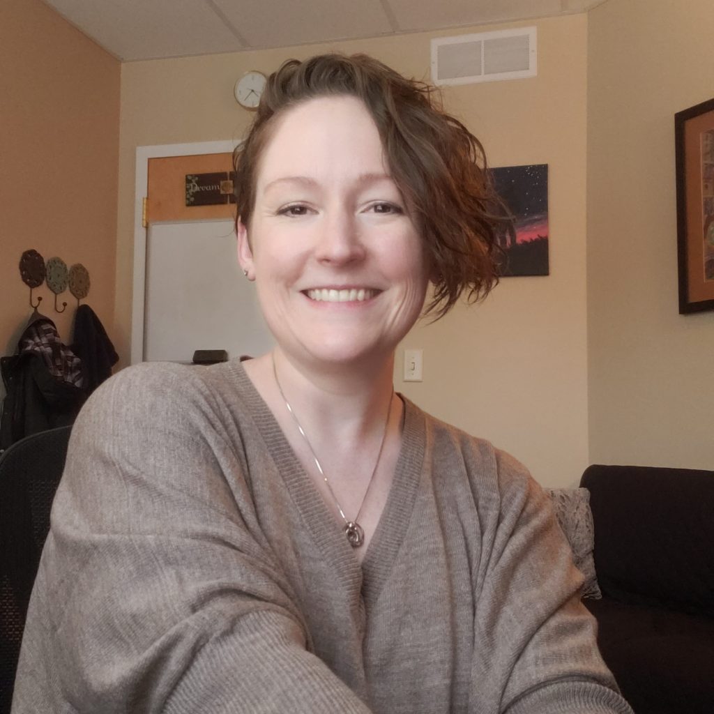 About Me | Lauren Ayres, LCSW